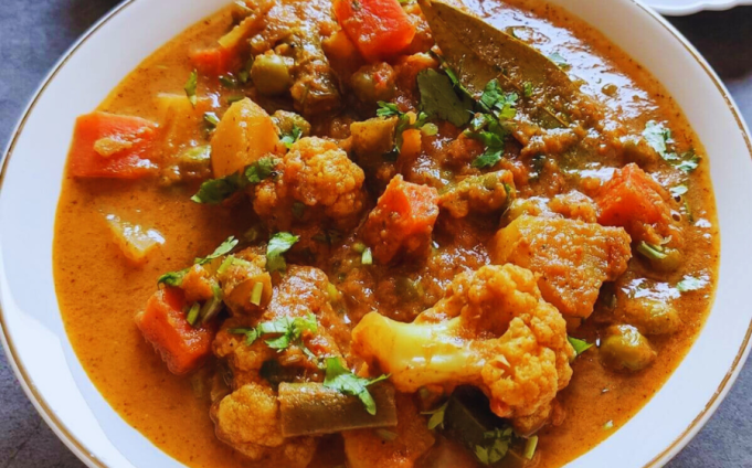 Como Preparar Curry de legumes - Receita no MMO